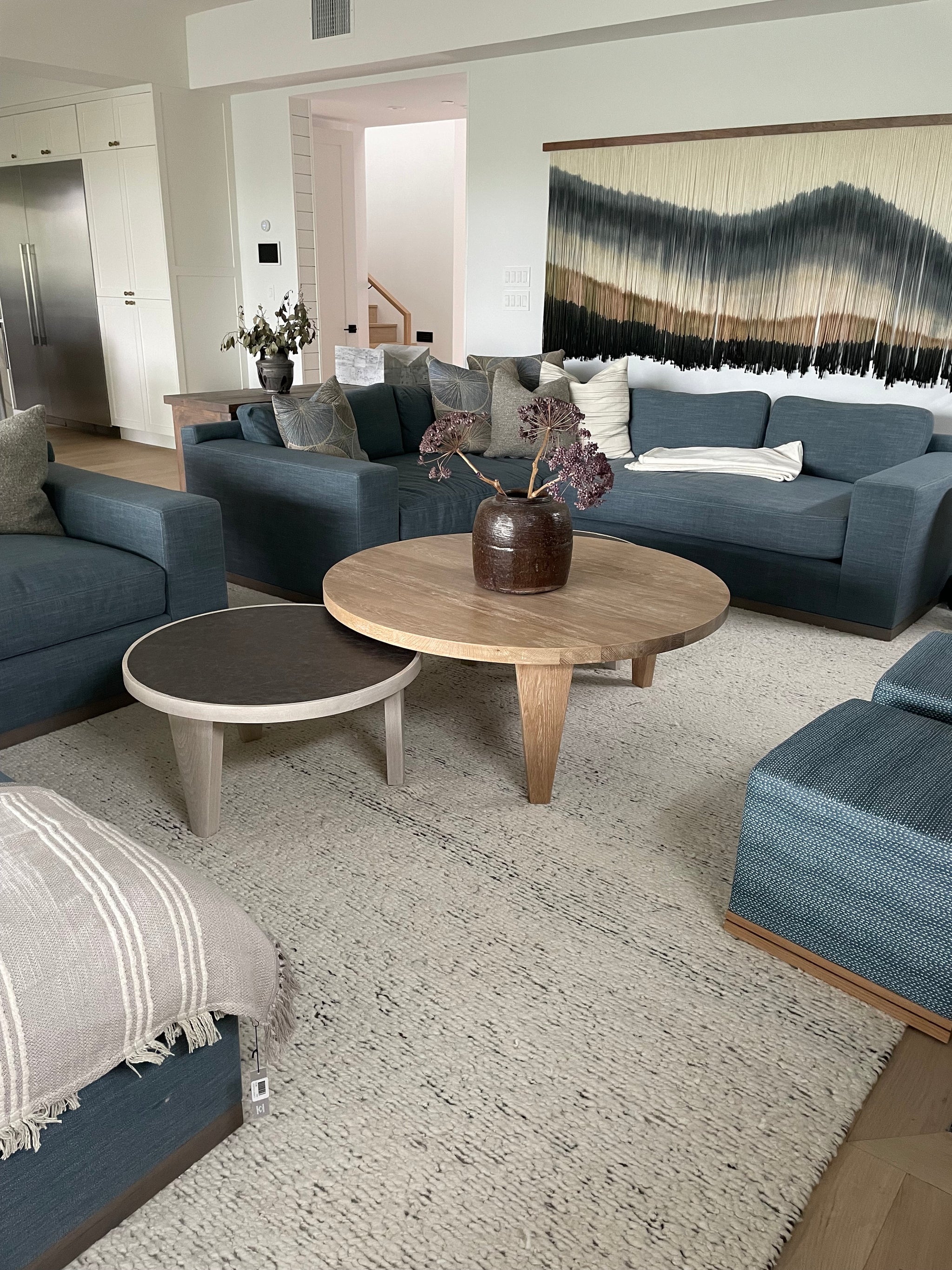 Seabrooke Nesting Table Large